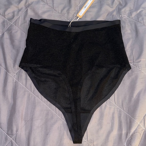 SKIMS | Intimates & Sleepwear | Skims Sheer Sculpting Thong | Poshmark